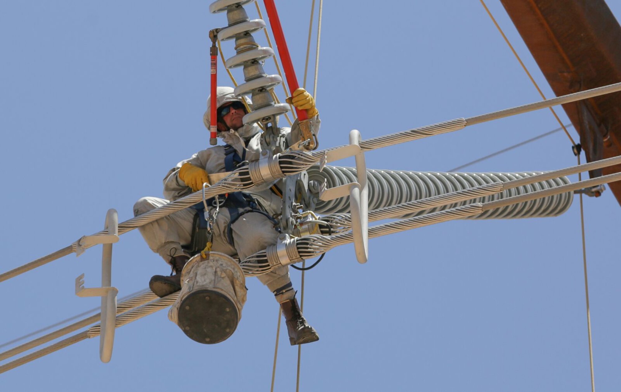 Electrical Safety - Arc Flash Accidents & Electrocution In LV-HV ...