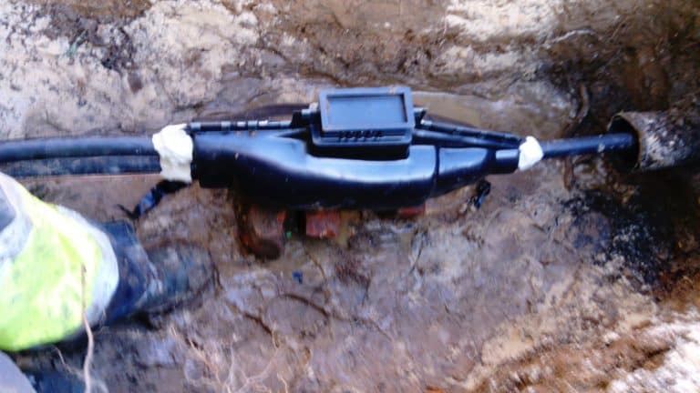 Insulated Tools & Live Cable Jointing | IEC 60900 Insulated Tools