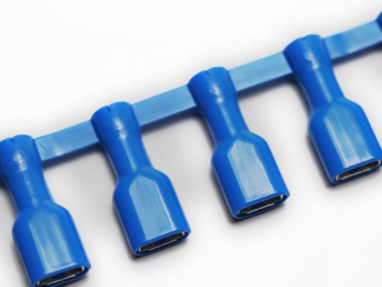 Chain Terminals Fully Insulated | Cembre CP-FP Female Disconnect