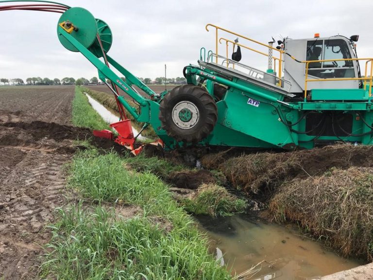 Cable Ploughing | MV HV HV 11kV 33kV Ploughing Cables | Power Fibre